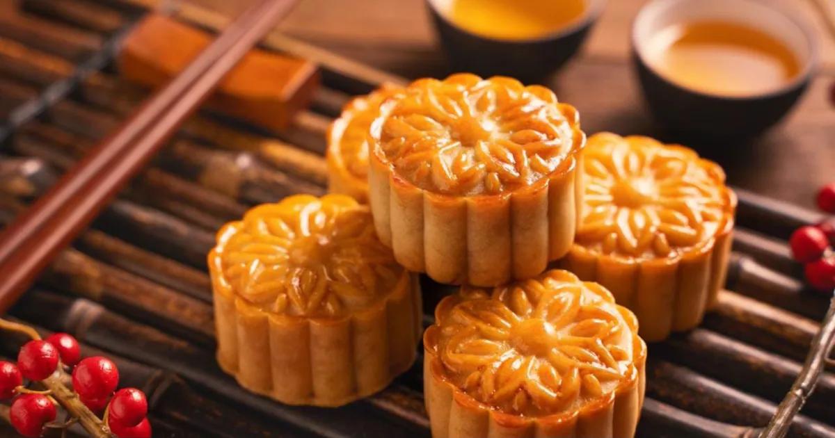 Pastel De Luna De Chocolate: Una Delicia Tradicional Con Un Toque ...